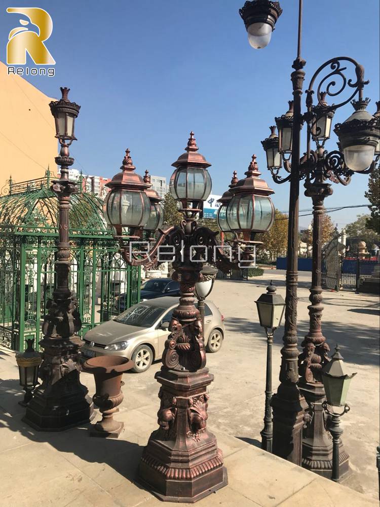 Vintage Cast Iron Street Lamp Posts - Relong Art Sculpture