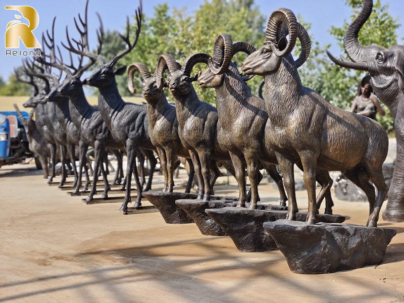 How Much Does It Cost to Make a Bronze Statue? - Relong Art Sculpture