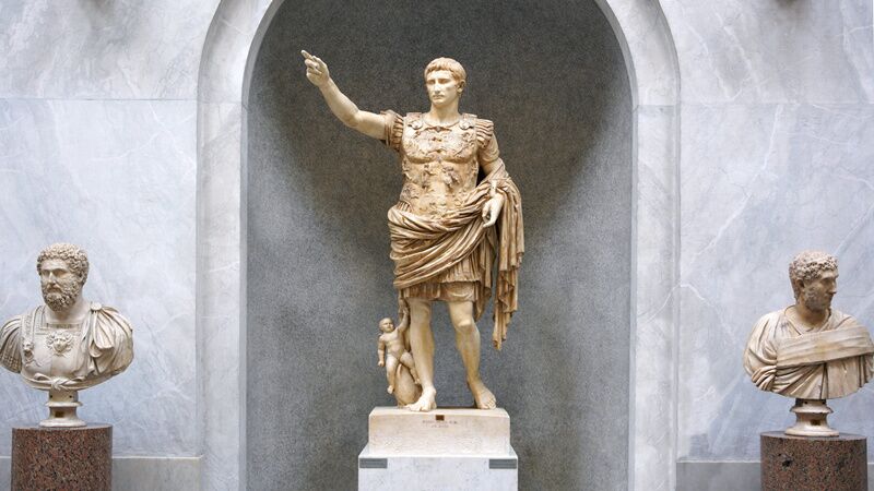 Roman vs Greek statues: What are the Differences? - Relong Art Sculpture