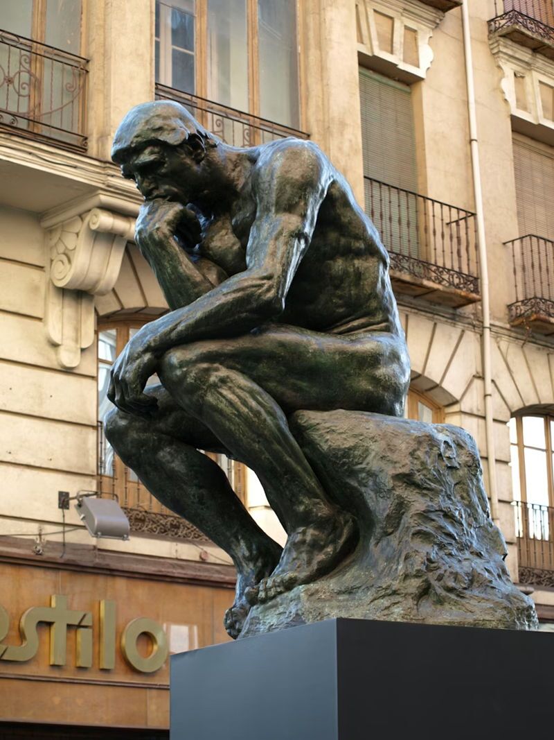 Sculpture vs Statue : What’s the Difference - Relong Art Sculpture